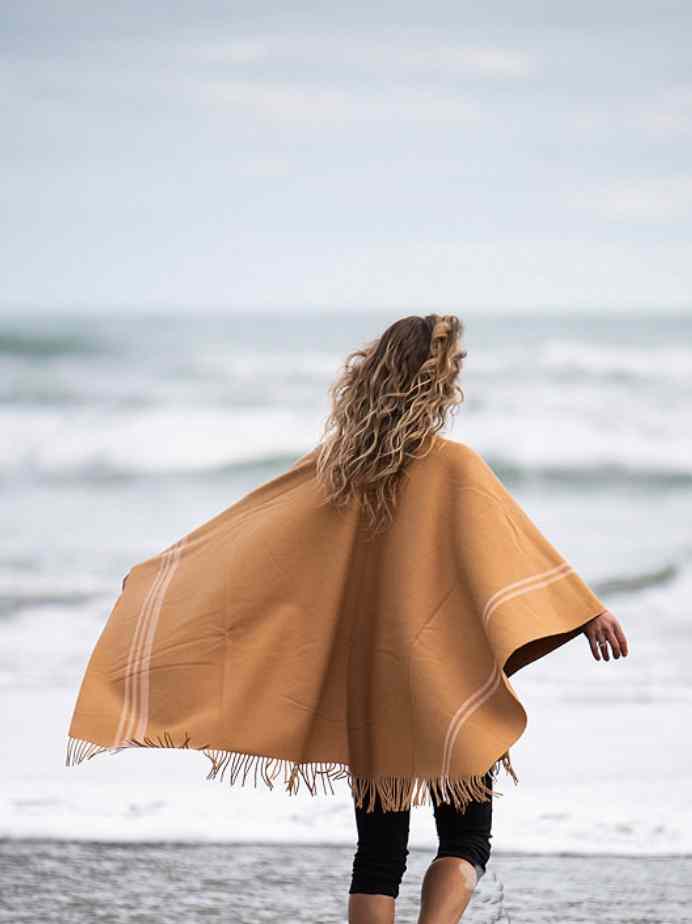 Loomwares | Cashmere, Merino, Linen Blankets, Throws, Wraps & Knits